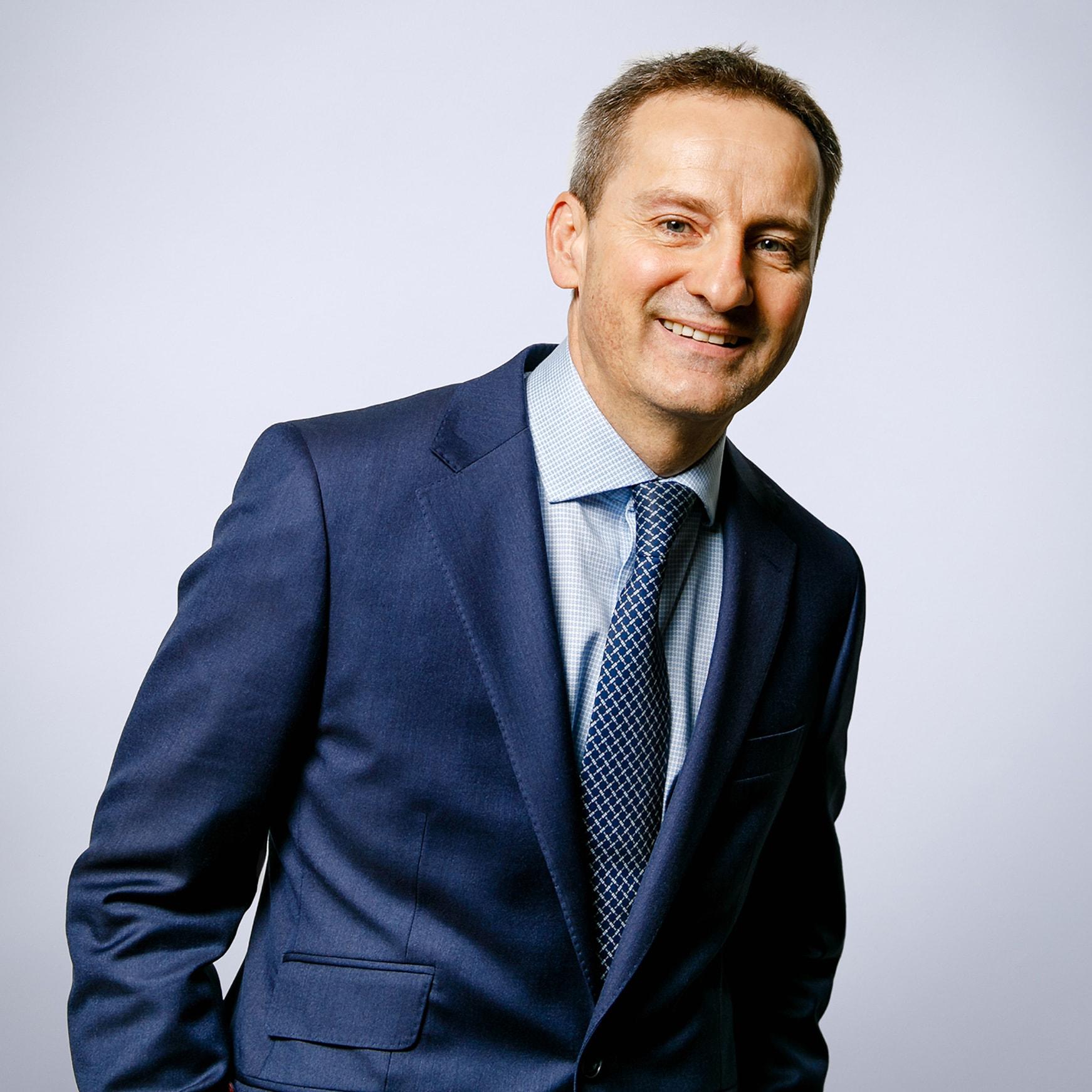 Robert Kelsey - FINN Partners